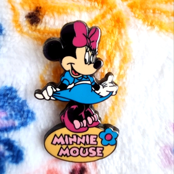 Disney | Other | Disney Minnie Mouse Pin | Poshmark